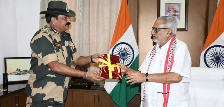 Odisha Governor Unveils First Edition Of BSF Magazine ‘Rakshak ...