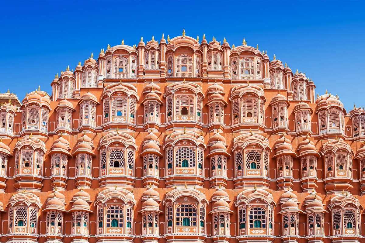 Pioneering Sustainable Architecture in India - A Glimpse into the ...